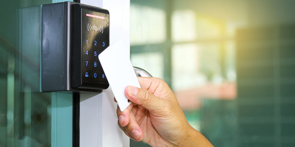 Smart Card Solutions for Monitoring School Access